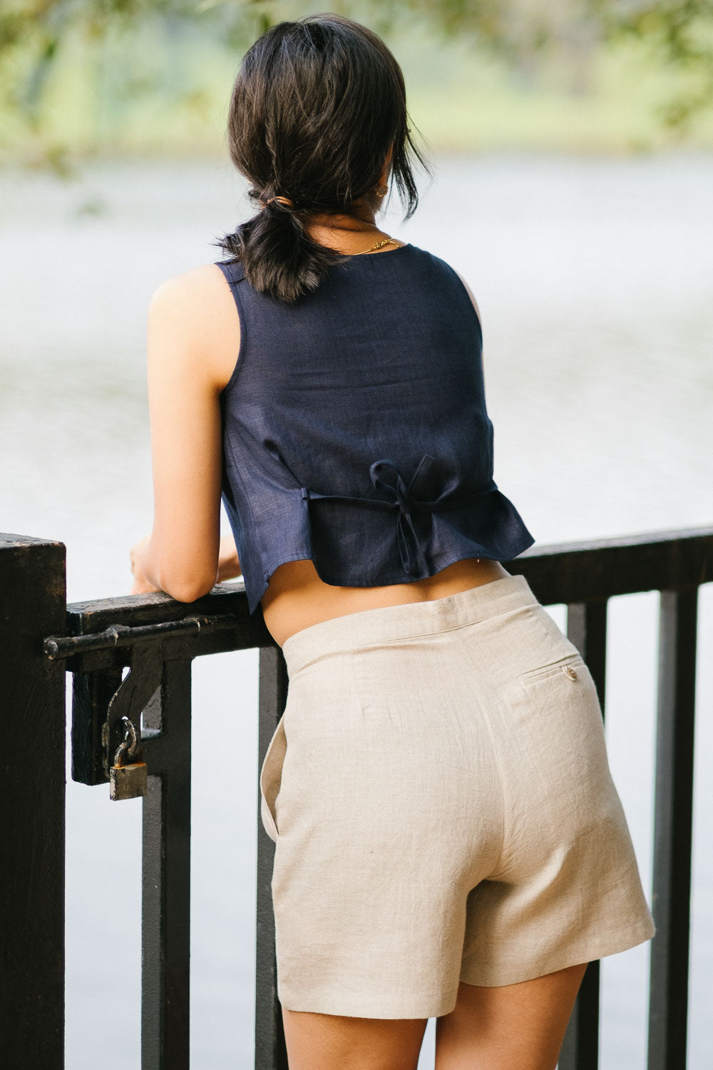Womens Tank Tops | The Linen Crop Tank Top Indigo